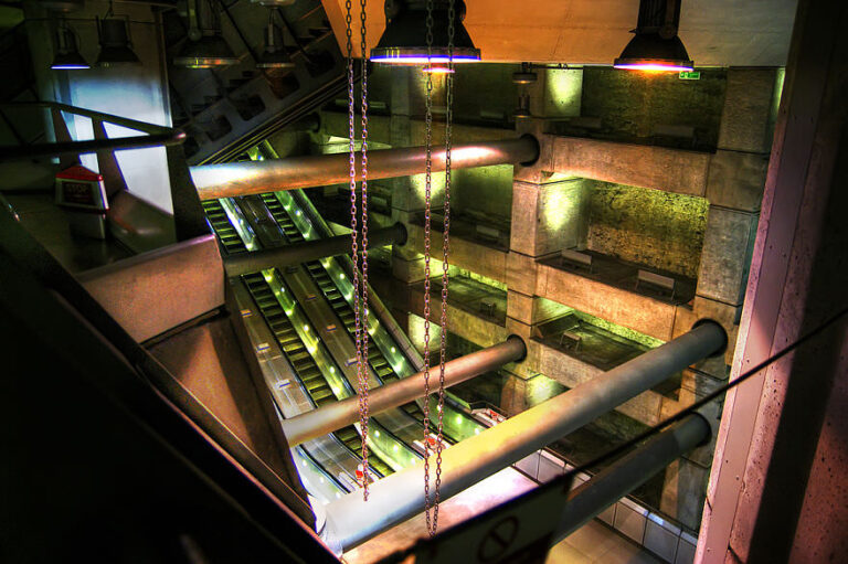 The Most Breathtaking Metro Stations Around the World that Stand as ...